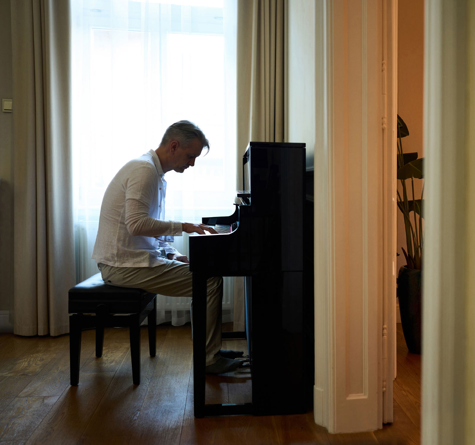 Roland LX9 數位鋼琴 - 繆思樂器